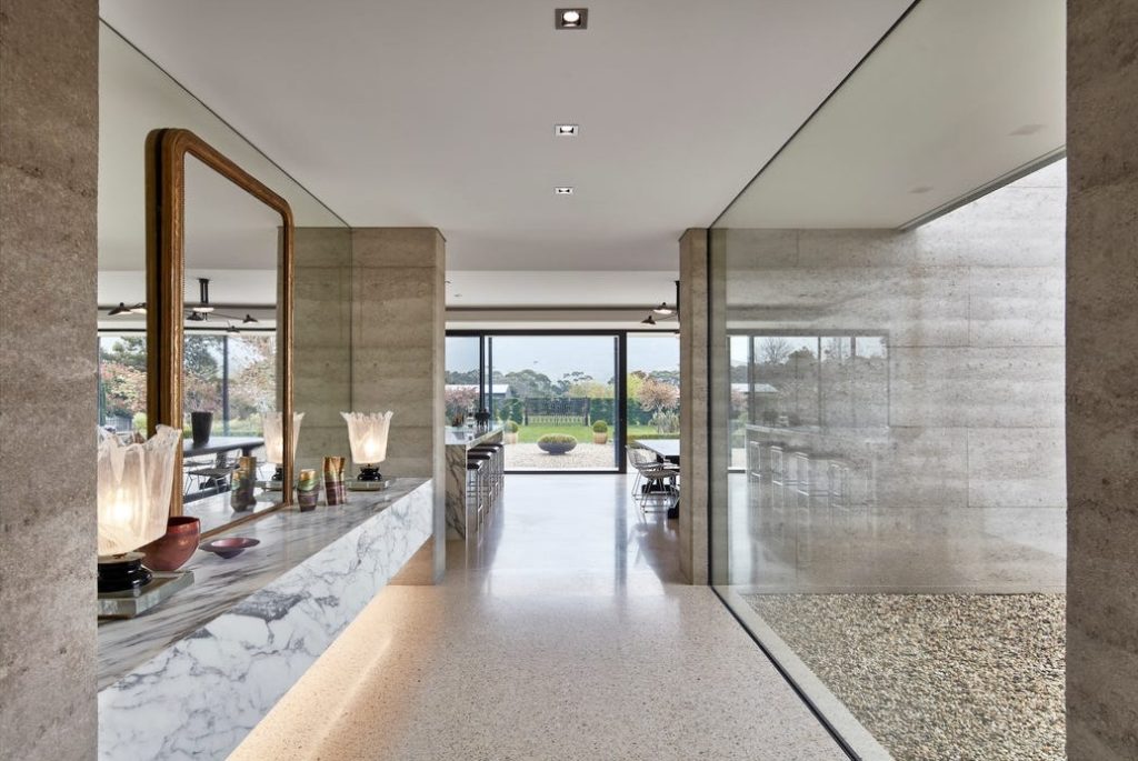 Mount Macedon House - FUM - Australia